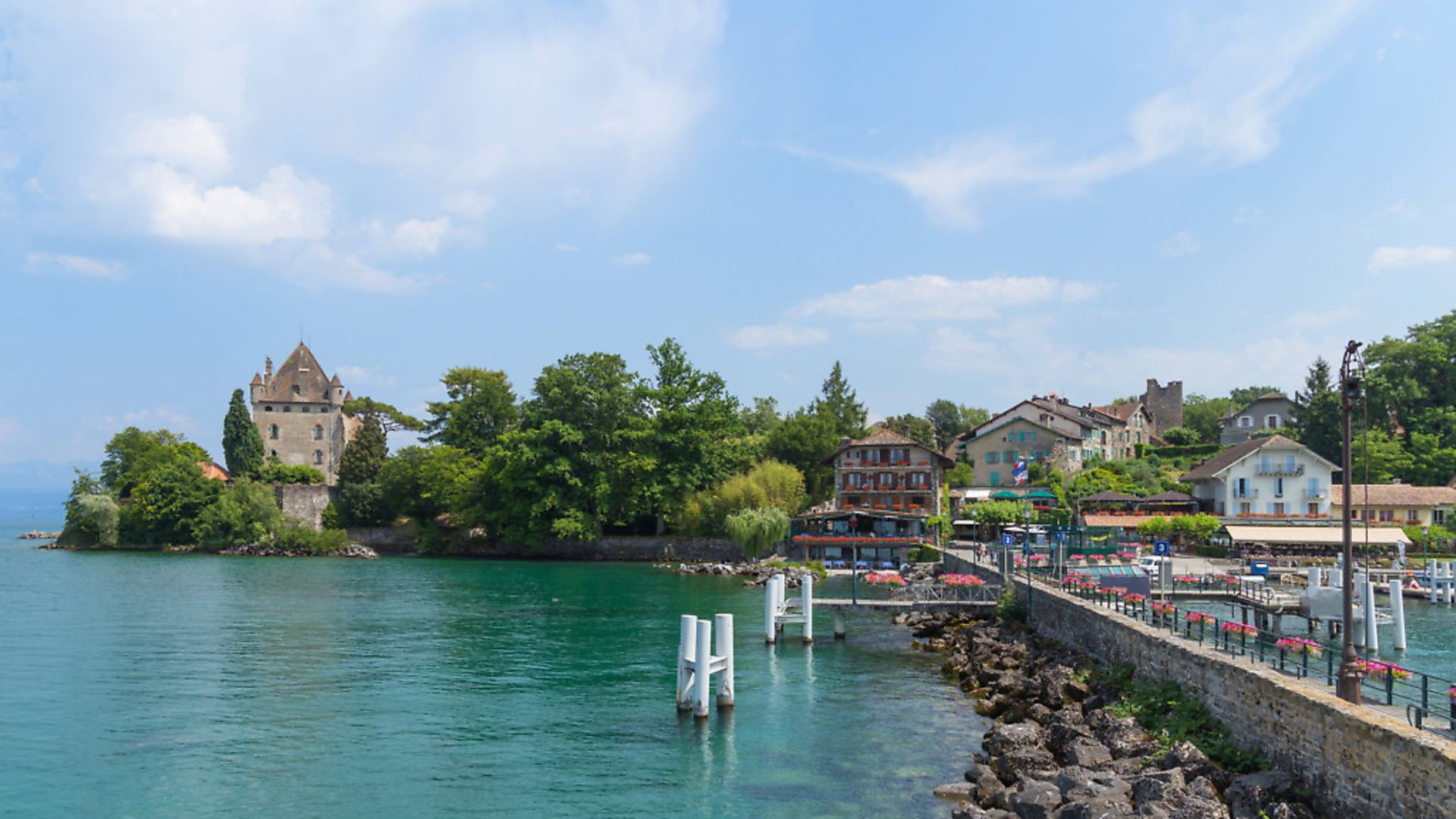 An insider’s guide to Yvoire - Complete France