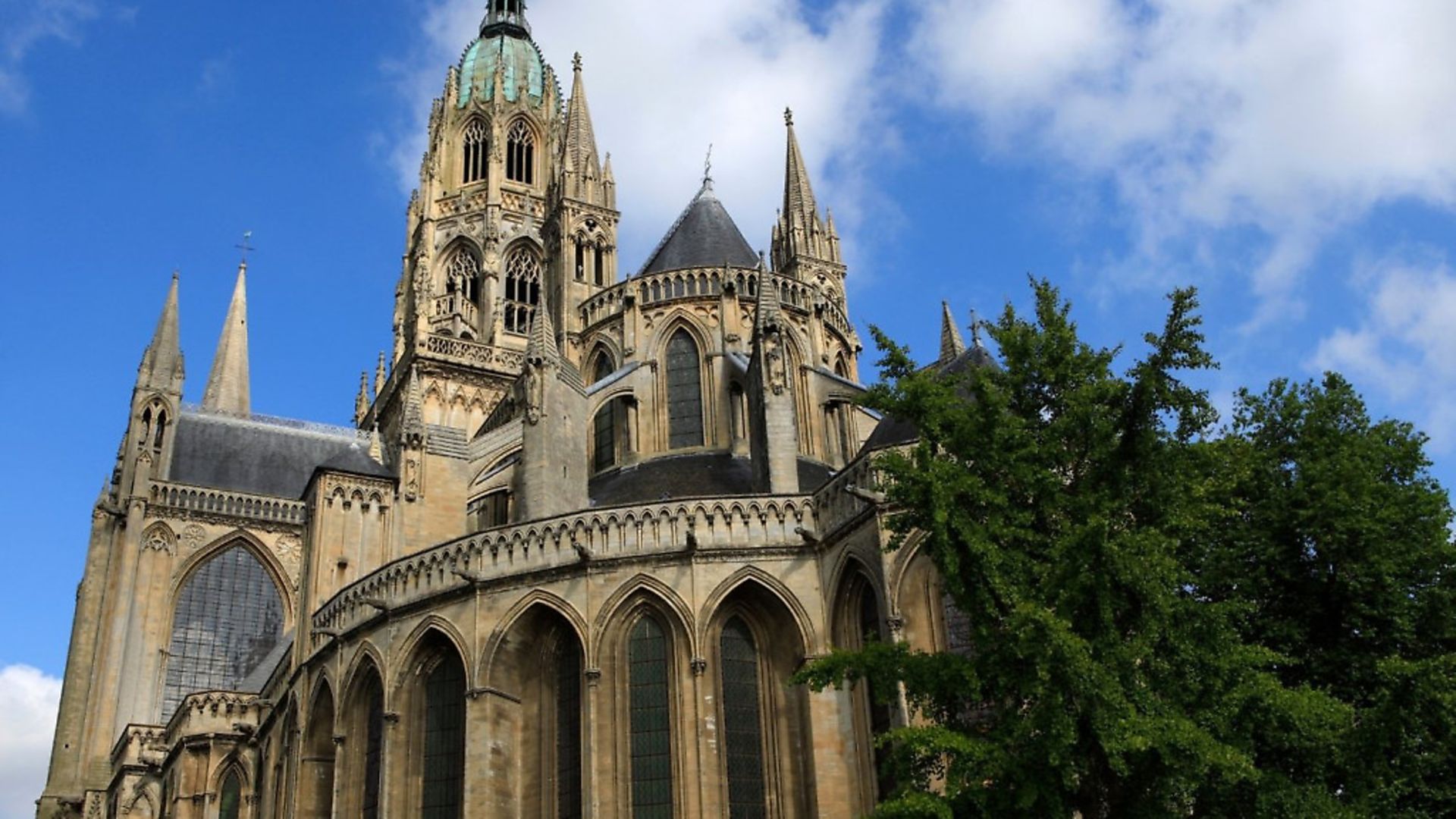 Bayeux: A quick tour of the French city, cathedral and tapestry ...