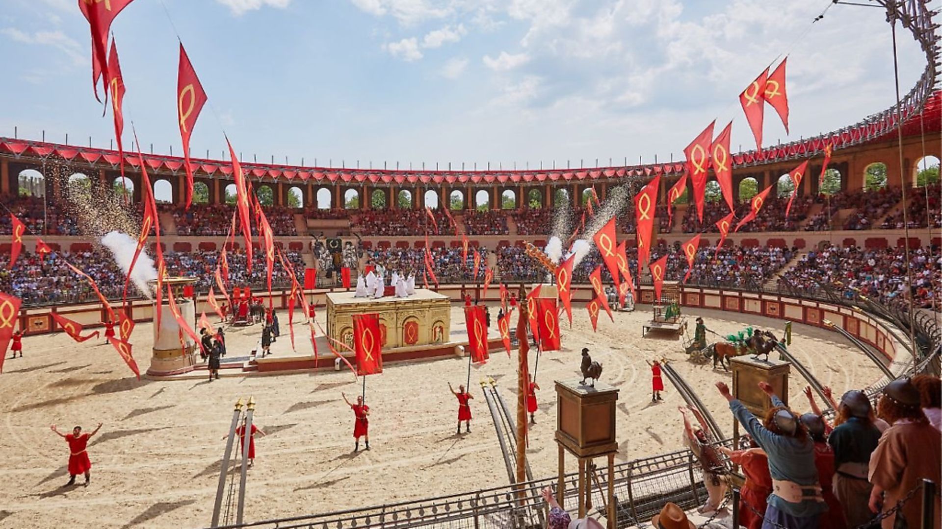 Top three theme parks in France - Complete France