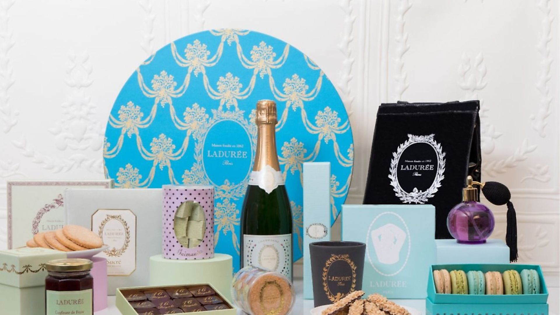 French-inspired gifts for Mother’s Day - Complete France